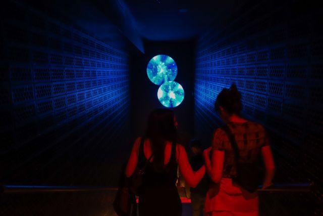 ART MEETS APOLO unites clubbing and art in different spaces of the ...